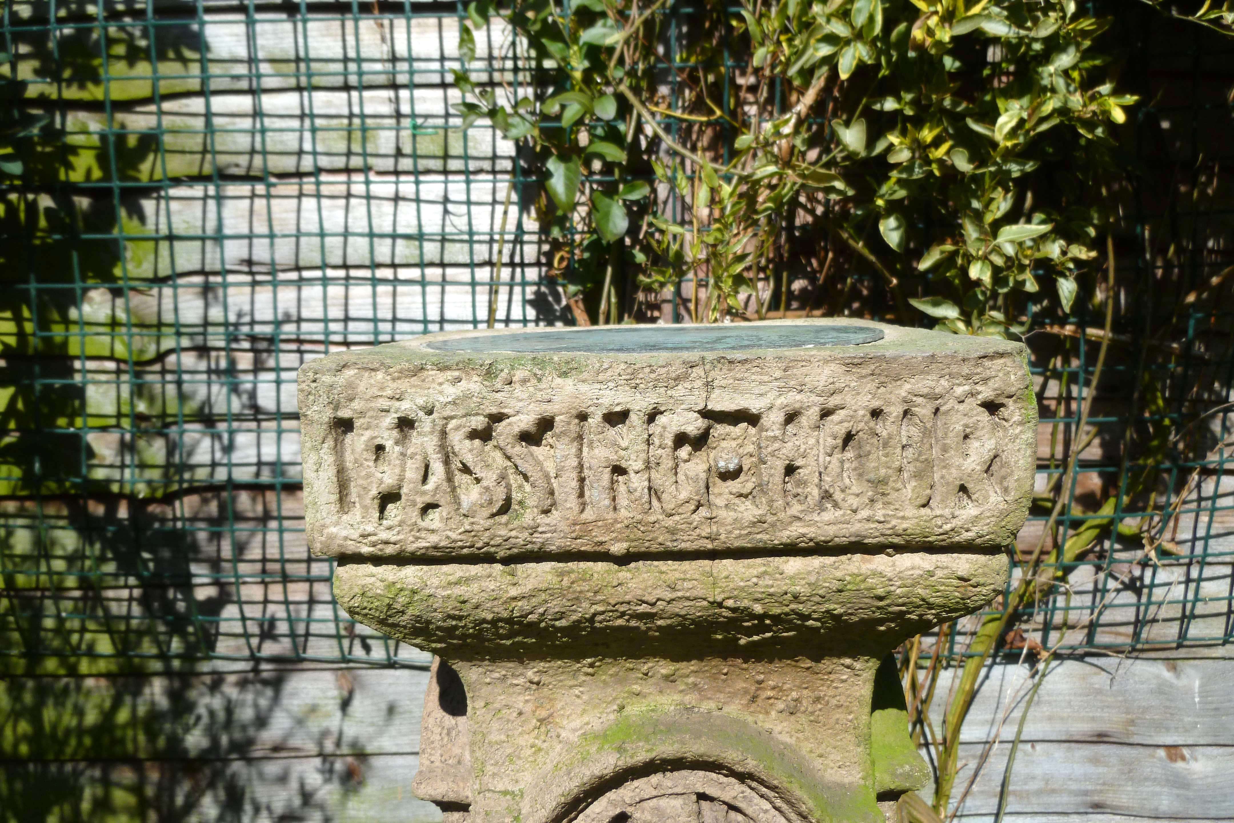 ABOUT – GAUDIUM SUB SOLE . SUNDIALS . MEDIEVAL TO MODERN