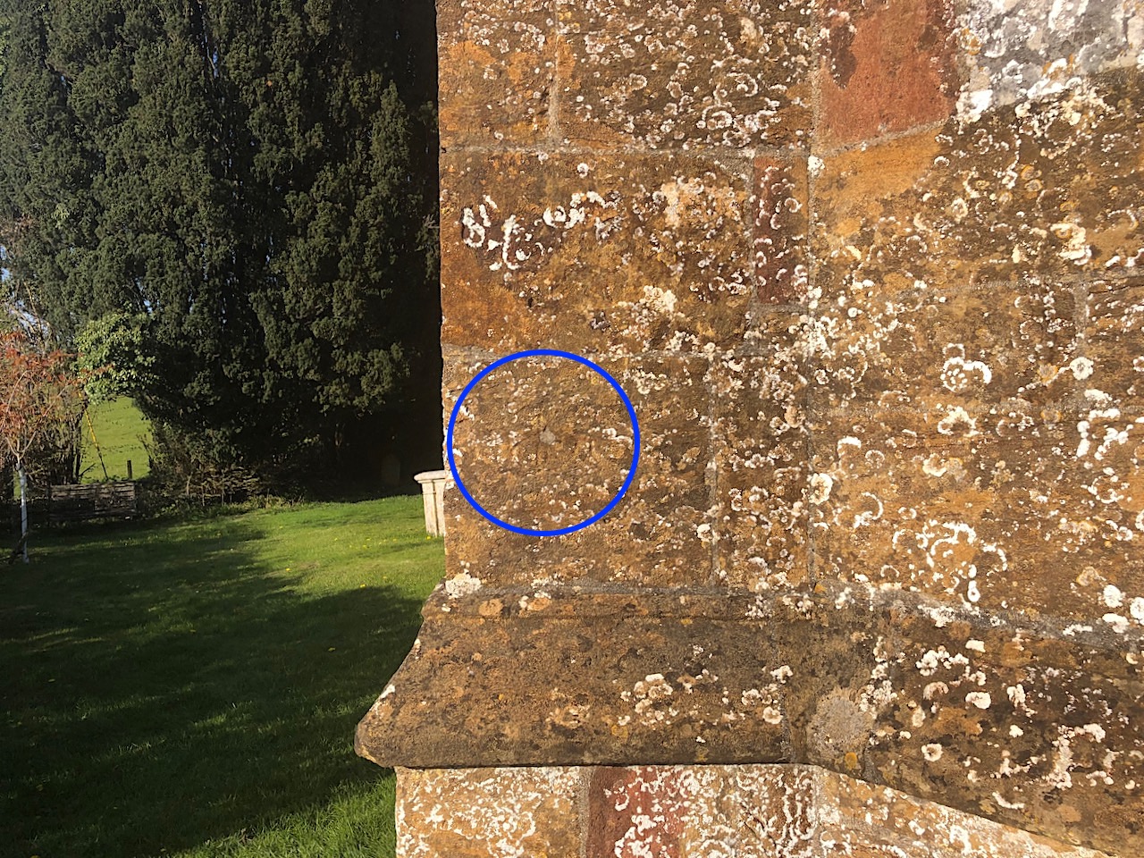 BATCOMBE . DORSET – ST MARY MAGDALENE . SCRATCH DIAL (unrecorded ...