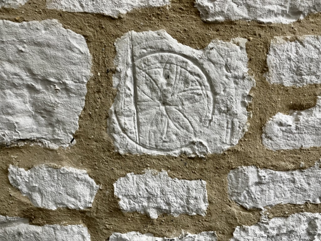 GORWELL BARN . DORSET – Hexfoil / Daisy Wheel & Church Marks – GAUDIUM ...