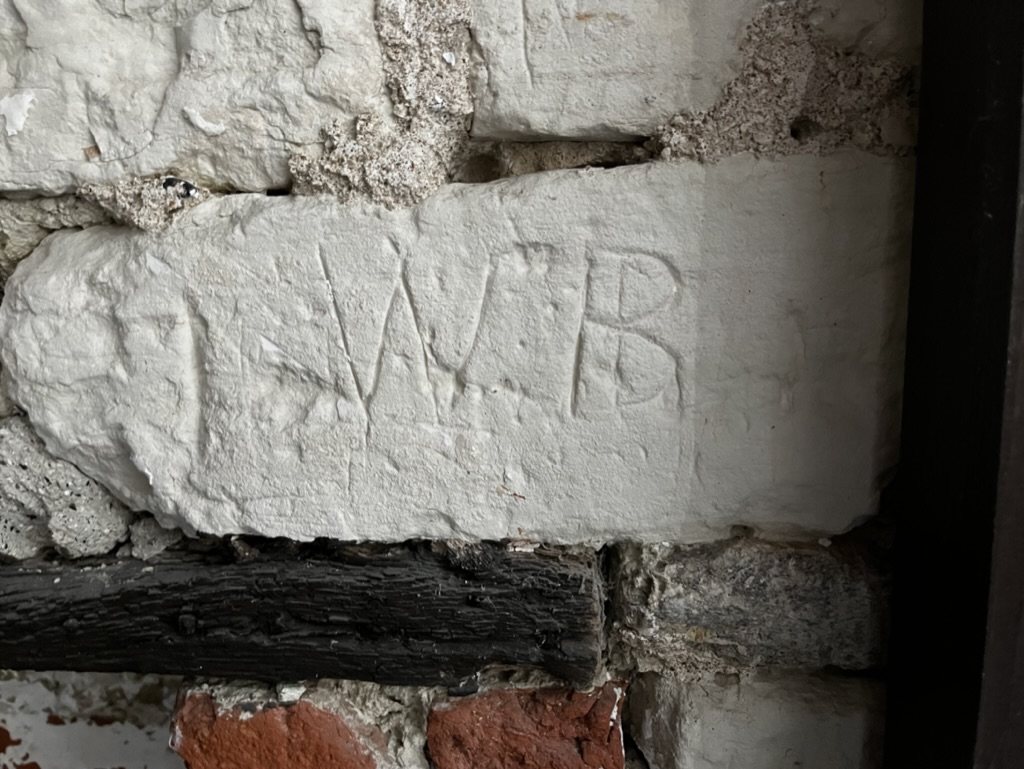 GORWELL BARN . DORSET – Hexfoil / Daisy Wheel & Church Marks – GAUDIUM ...