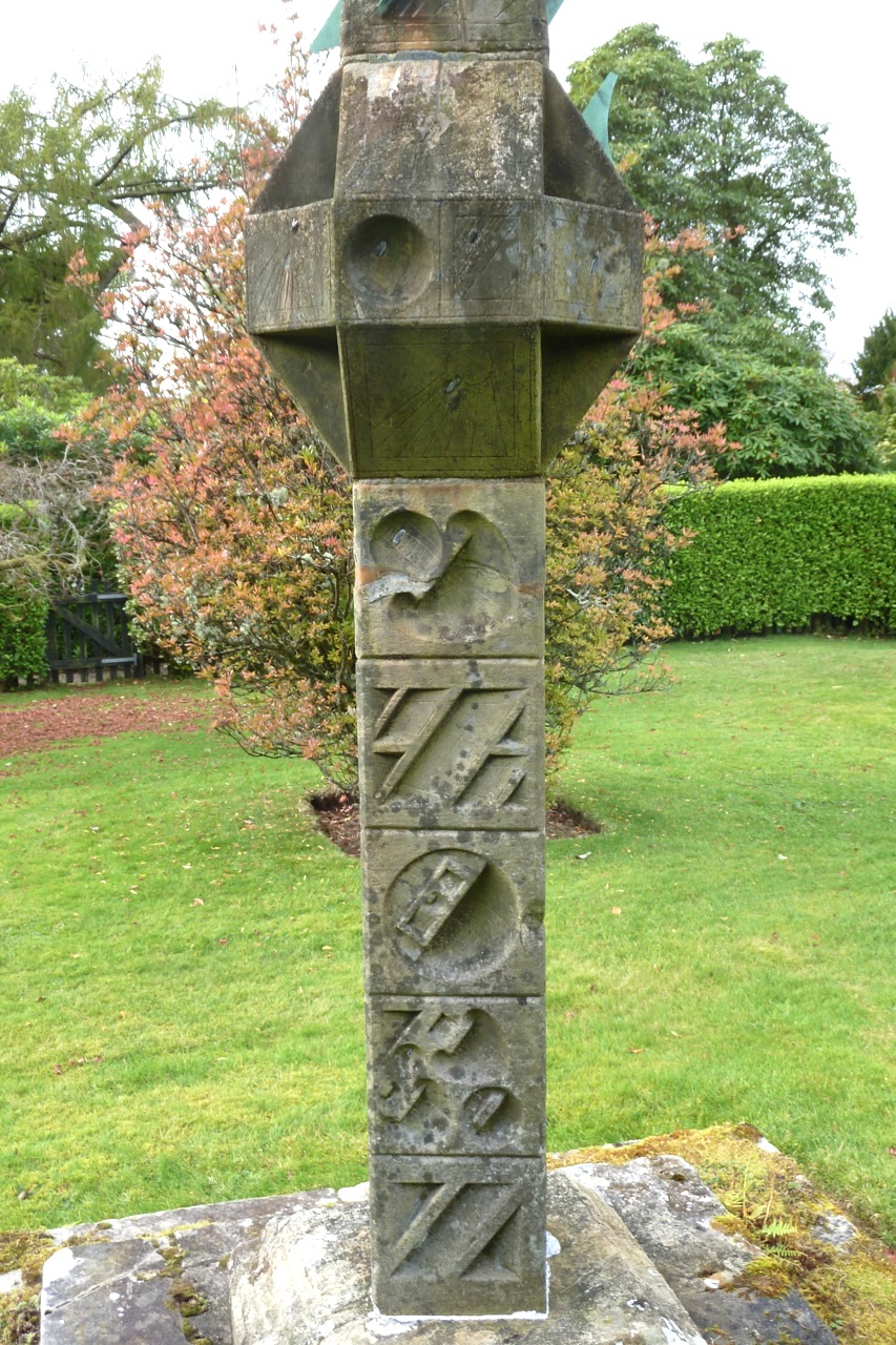 Scottish Sundials – GAUDIUM SUB SOLE . SUNDIALS . MEDIEVAL TO MODERN