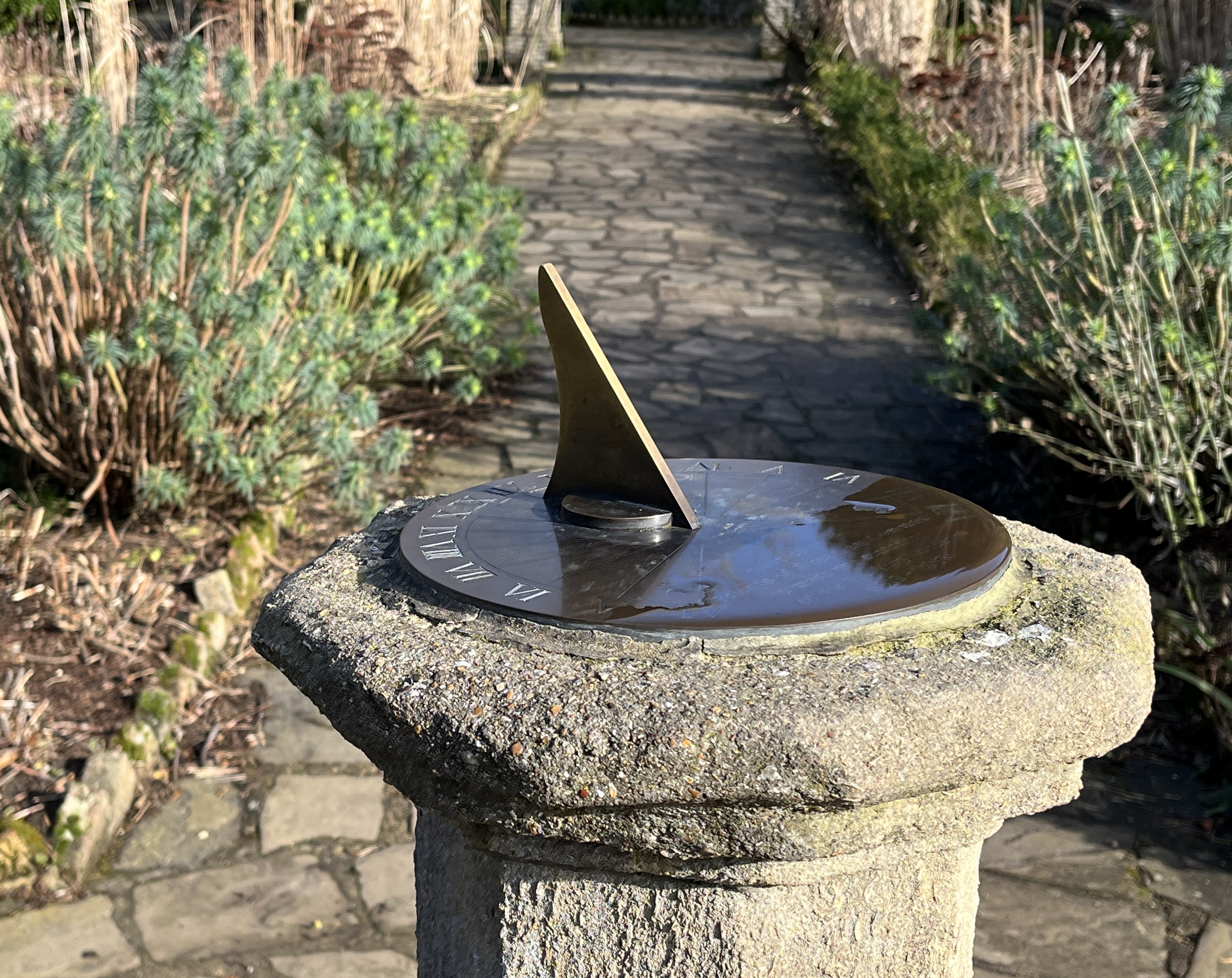 ROOKERY GARDENS . STREATHAM . LONDON – Horizontal Dial – GAUDIUM SUB ...