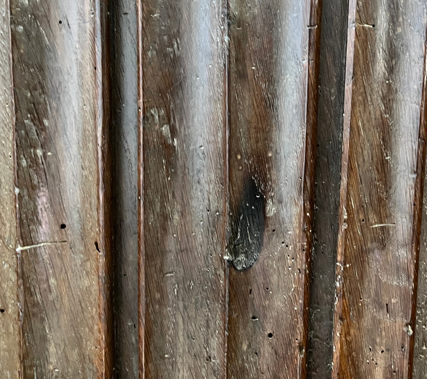 APOTROPAIC / RITUAL PROTECTION MARKS – GAUDIUM SUB SOLE: Scratch Dials ...